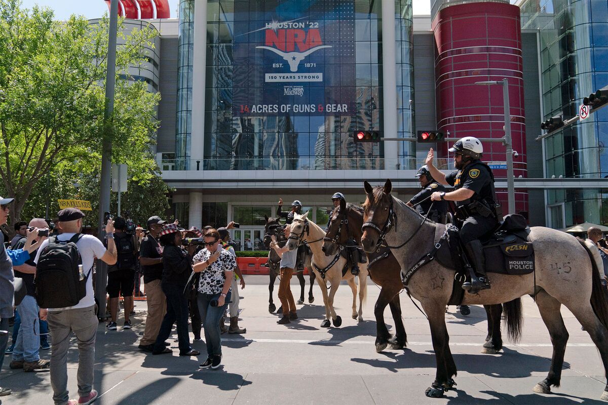 NRA Gun Convention Kicks Off in Houston Days After Texas School ...