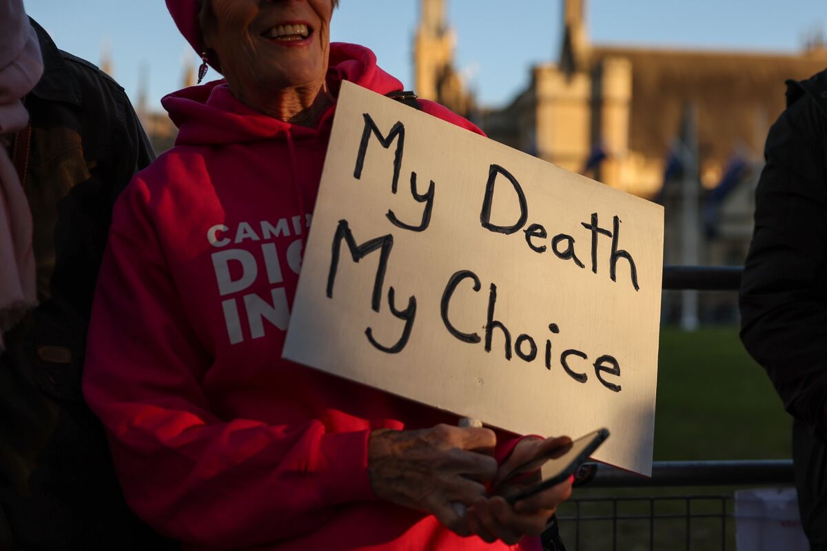 Ailbhe Rea: MPs Vote in Favor of Assisted Dying - Bloomberg