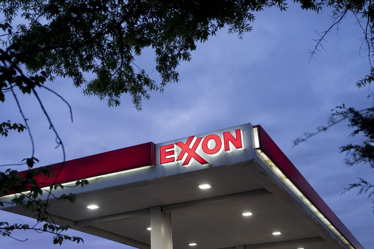Exxon Sees Up to $800 Million Earnings Hit From Texas Freeze - Bloomberg