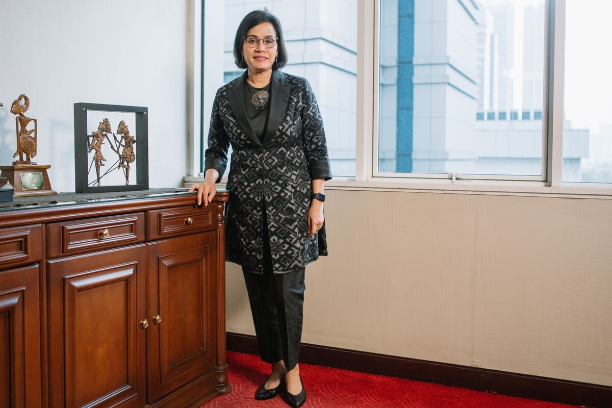 Uneven Recovery Worsens Risks for Global Economy, Indrawati Says ...