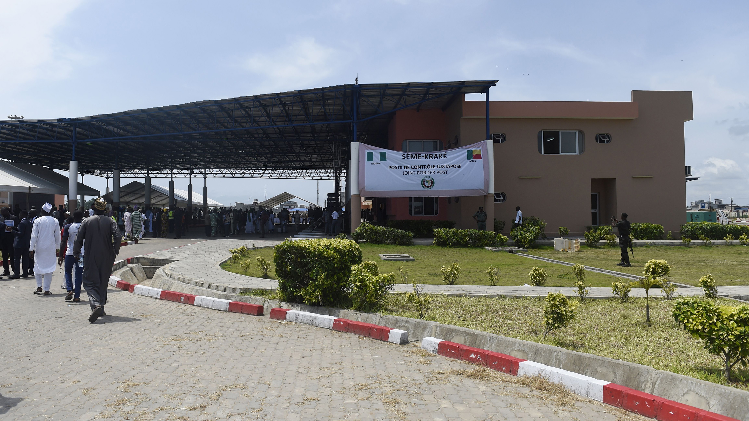 Nigeria News: Ecowas Sets up Committee to Probe Border Closure - Bloomberg