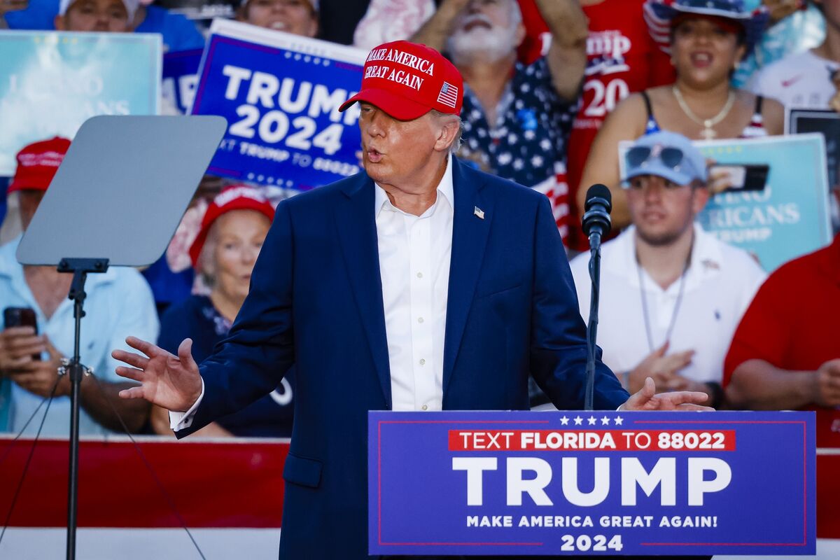 Trump Fundraising: Griffin, Singer Met with Trump About Funding White ...