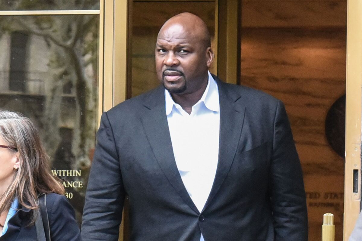 Former Auburn Coach Chuck Person Indicted in NCAA Bribery Case - Bloomberg