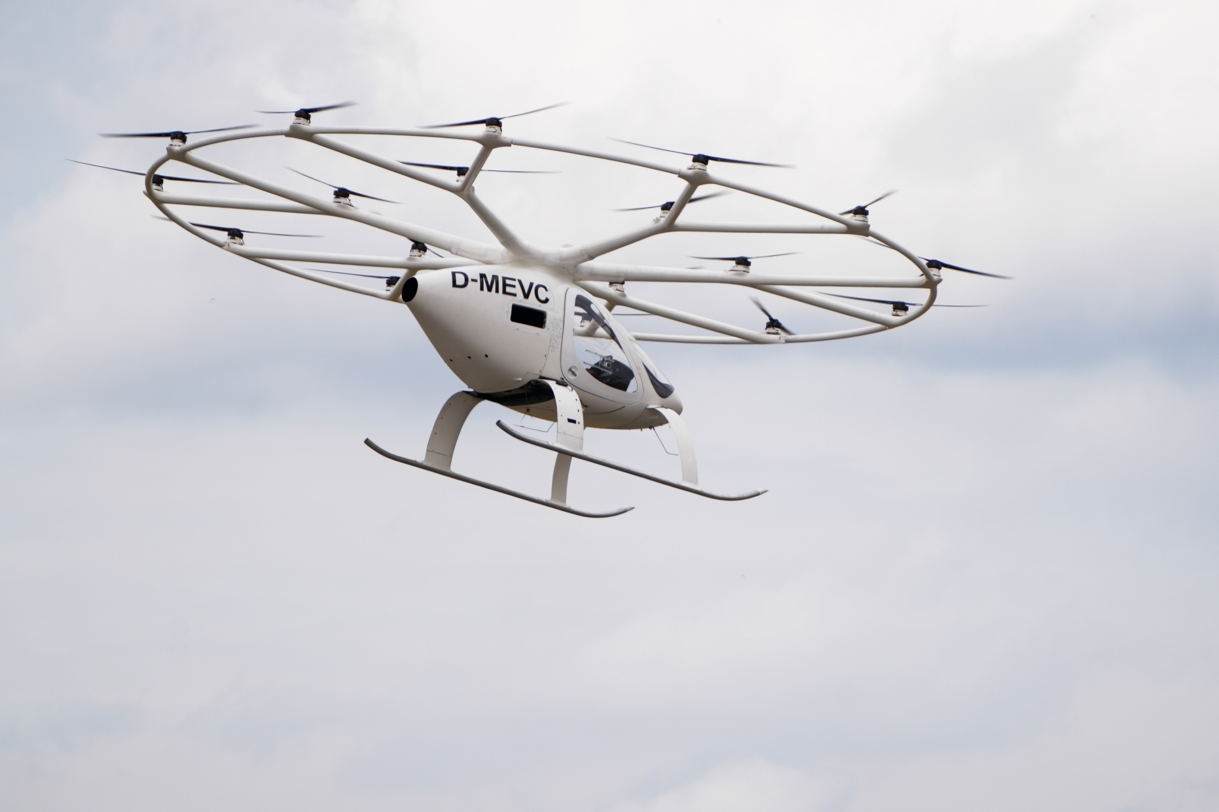 Flying Taxi Maker Volocopter Races to Win Approval Before Paris ...