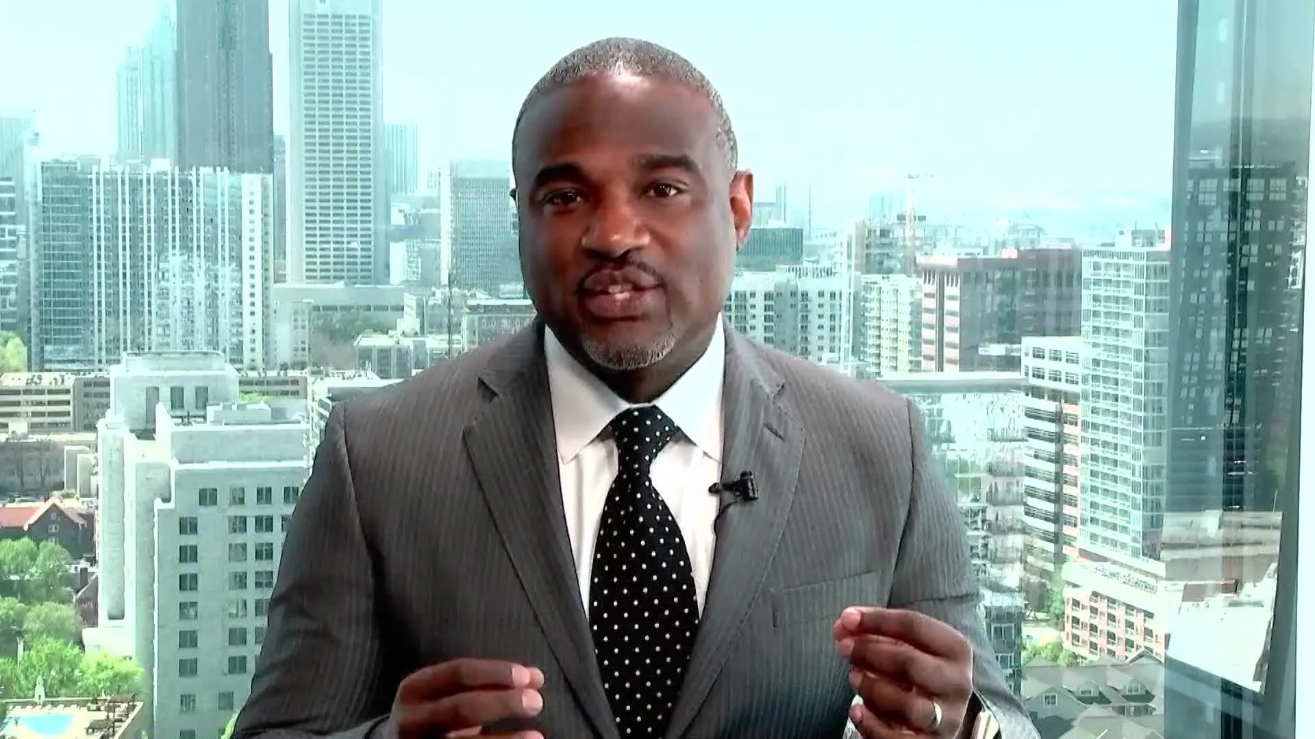 Watch Rashaun Williams on Investing in Sports - Bloomberg