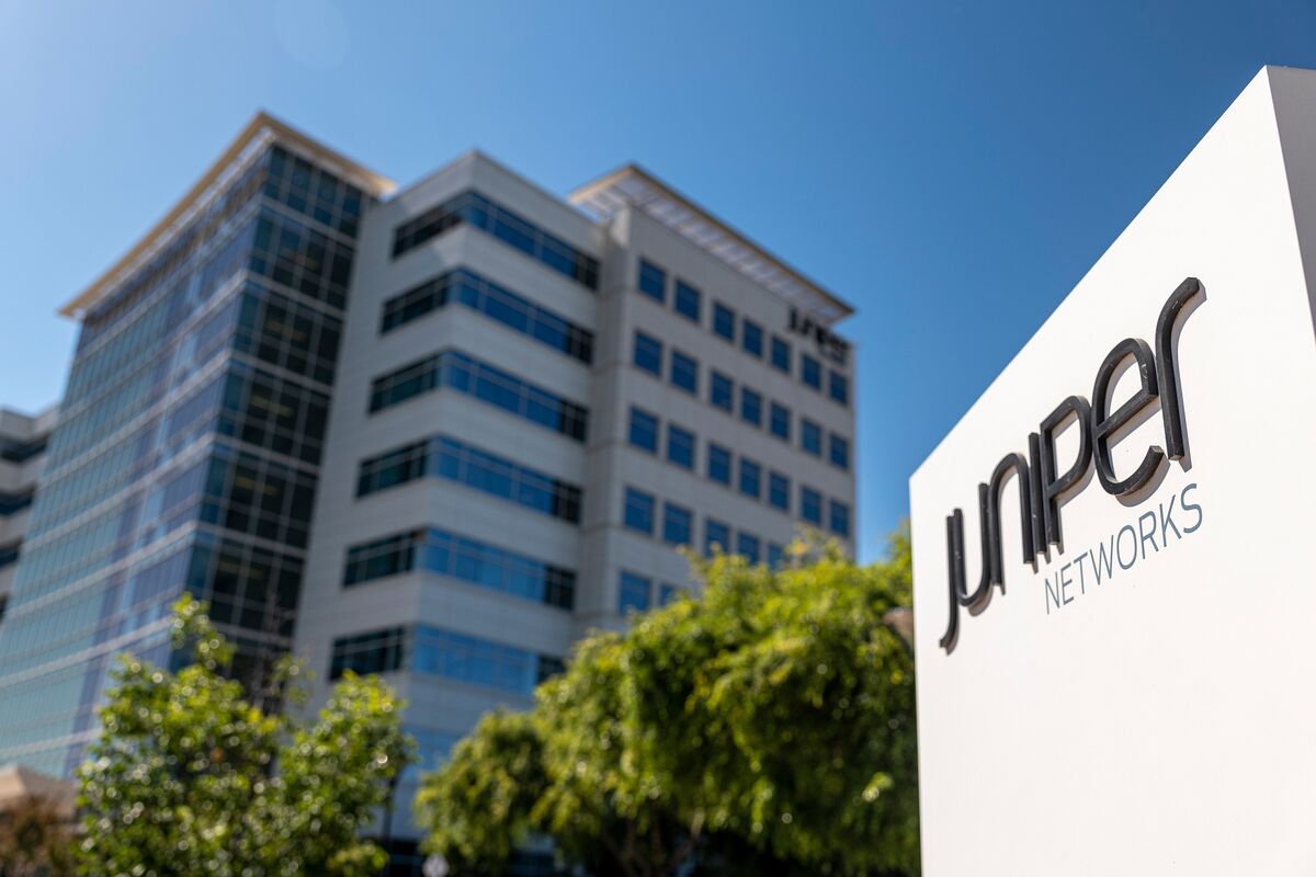 HPE’s $14 Billion Juniper Deal Wins UK Antitrust Approval - Bloomberg