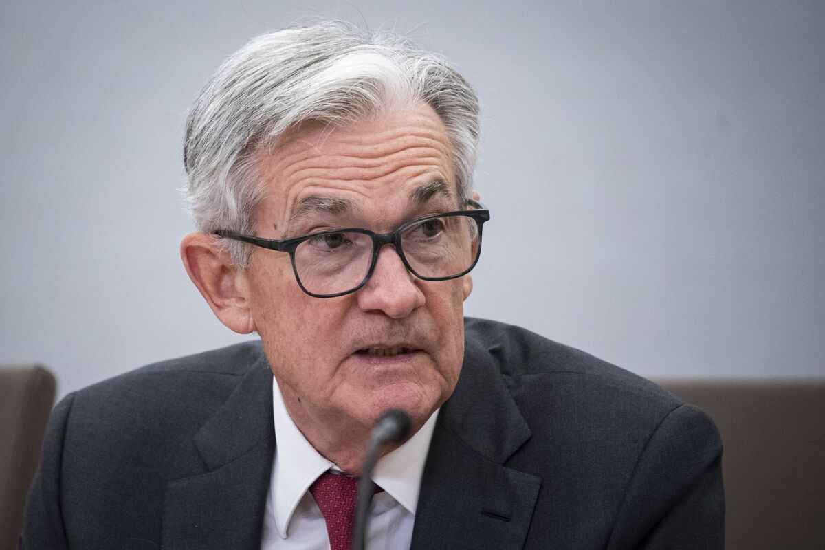 パウエルFRB議長、米経済は「ニューノーマル」に突入の可能性 - Bloomberg
