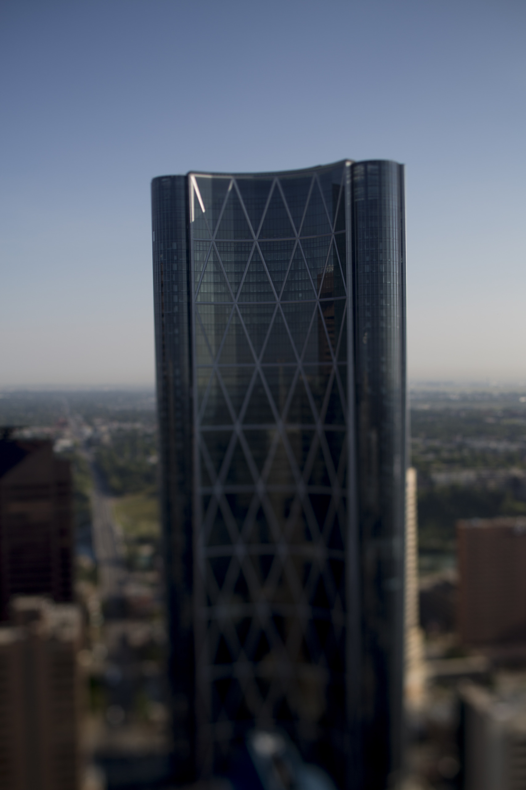Bow Tower, a Symbol of Calgary’s Rise, Is Sold to Chicago Firm - Bloomberg