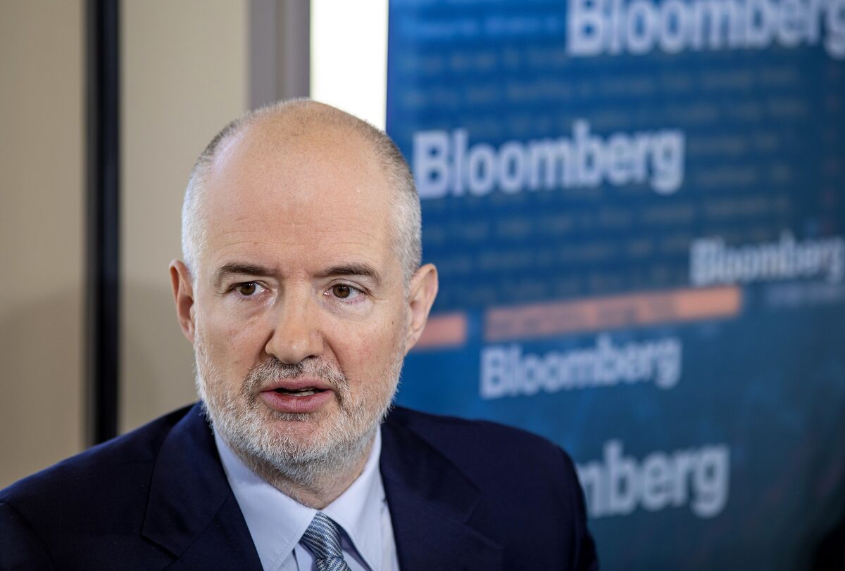Pimco CEO Emmanuel Roman Says It’s an Exciting Time for Fixed Income ...