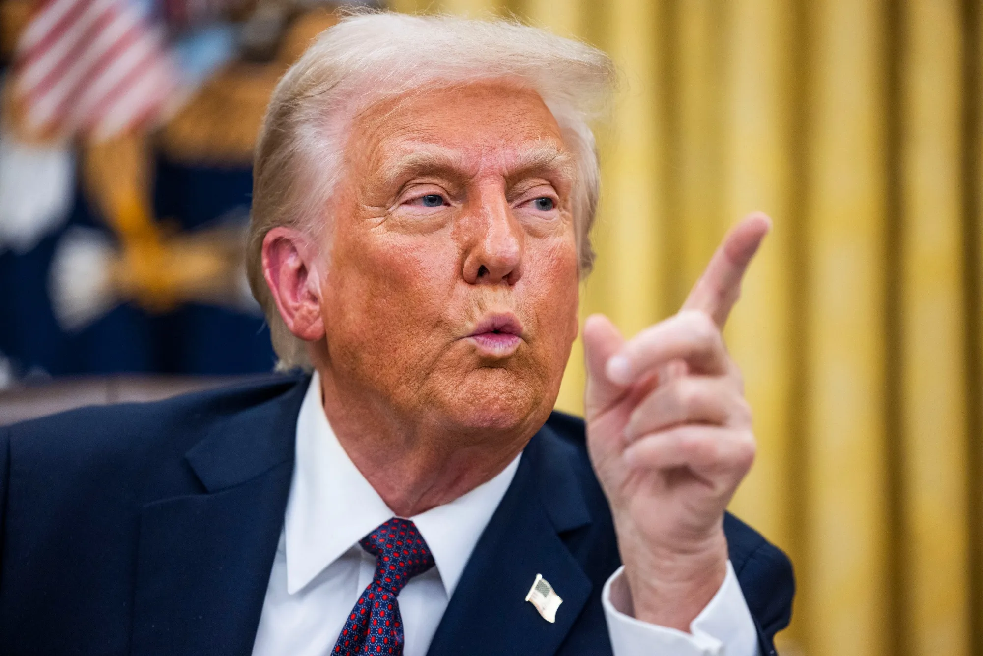 OpenAI, Oracle e SoftBank se unem em operação de IA revelada por Trump ...