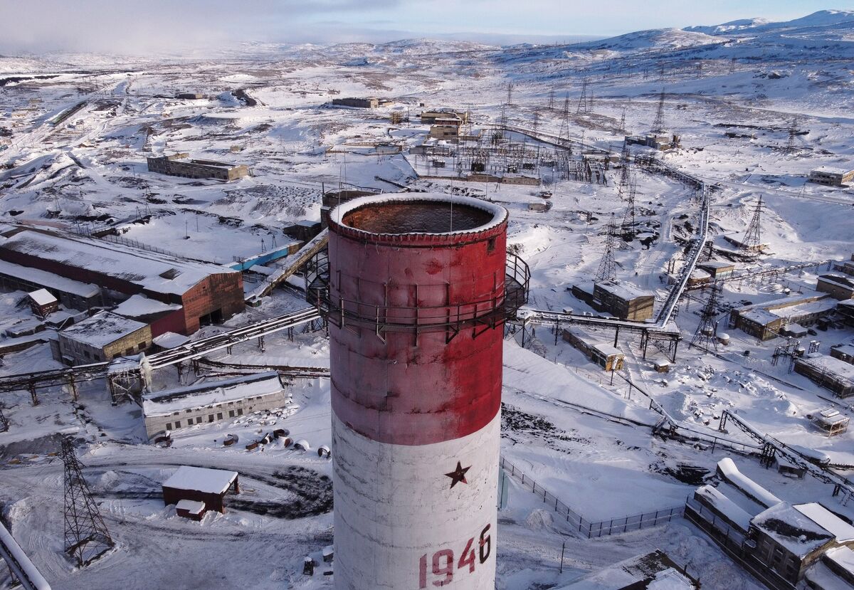 Russia's First Climate Law Backed by Lawmakers to Monitor Emissions ...