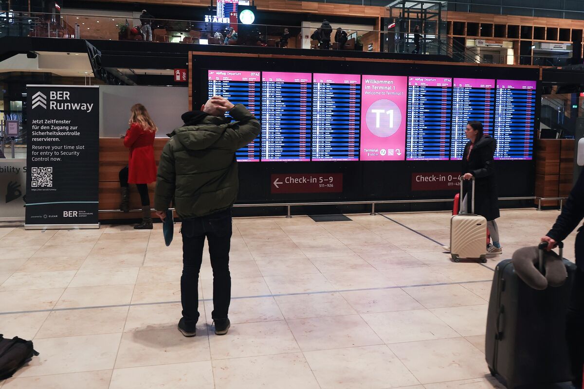 Berlin Brandenburg Airport Cancels All Flights on Wednesday Amid Strike ...
