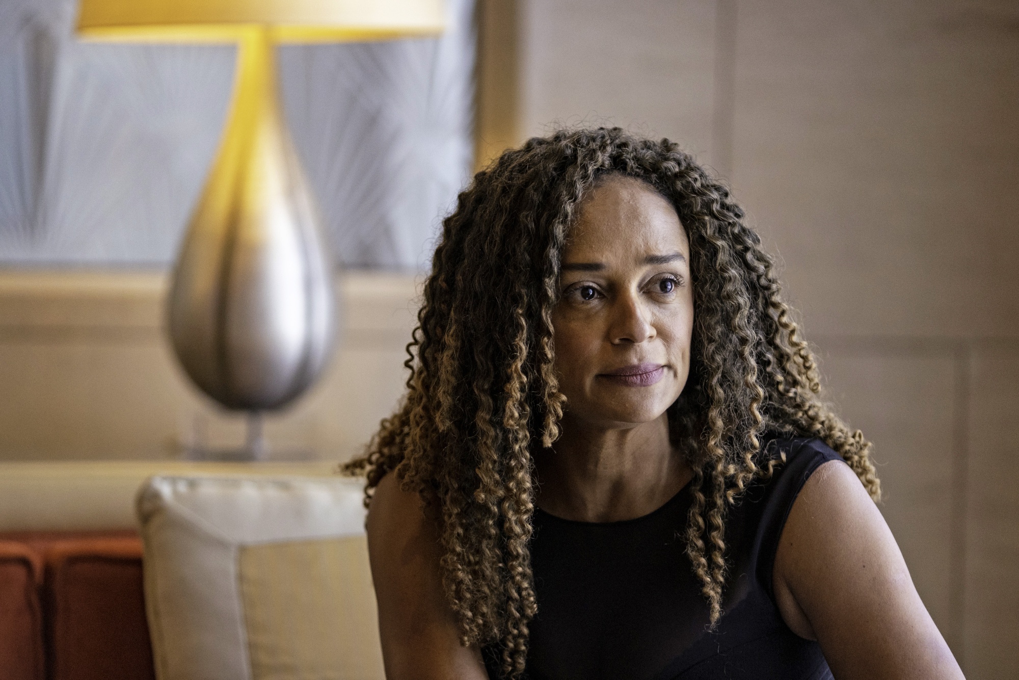 Angola Pressing Ahead With Isabel dos Santos Probe, Lusa Reports ...