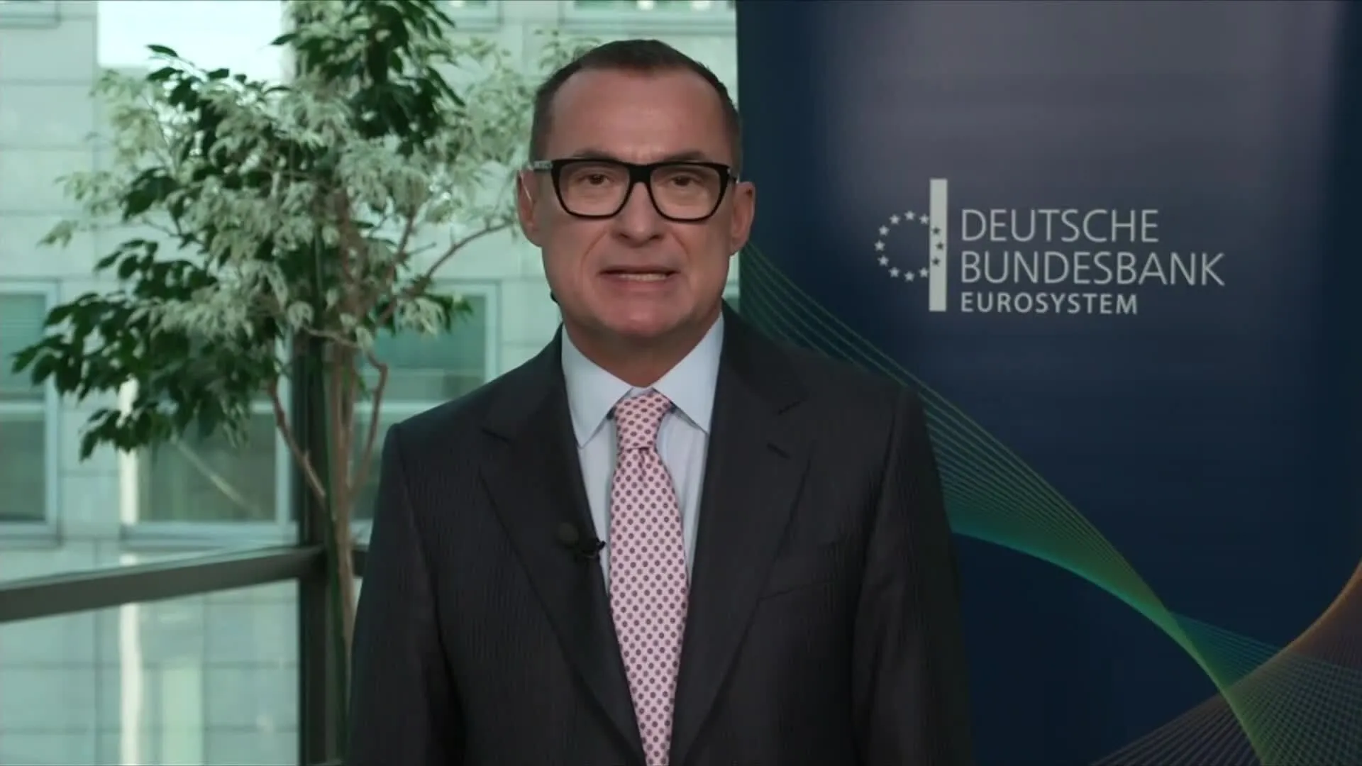 Watch ECB’s Nagel on Inflation, Iran War Risks, Gold - Bloomberg