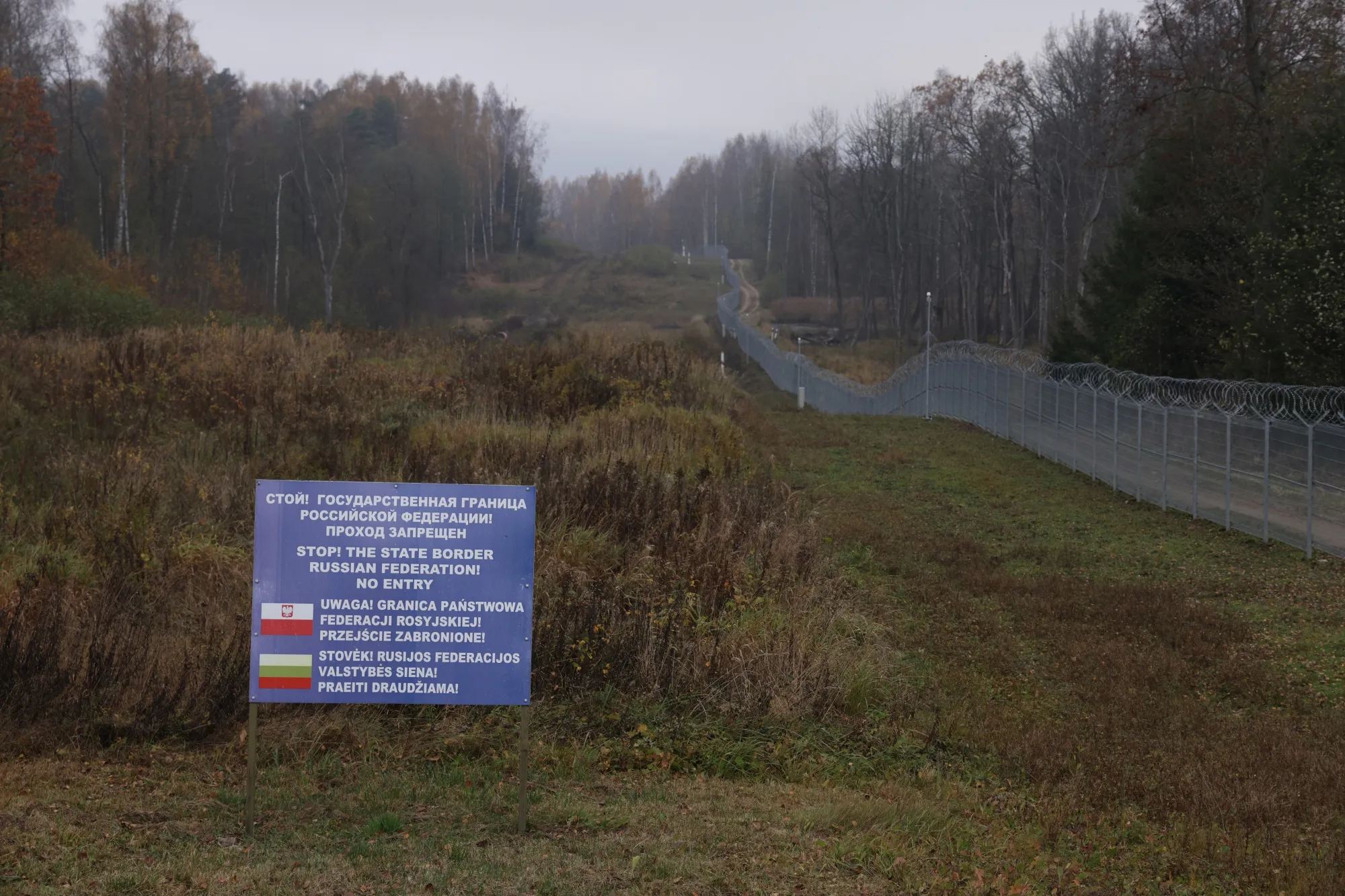 Poland Starts Building Fence on Border With Russia's Kaliningrad ...