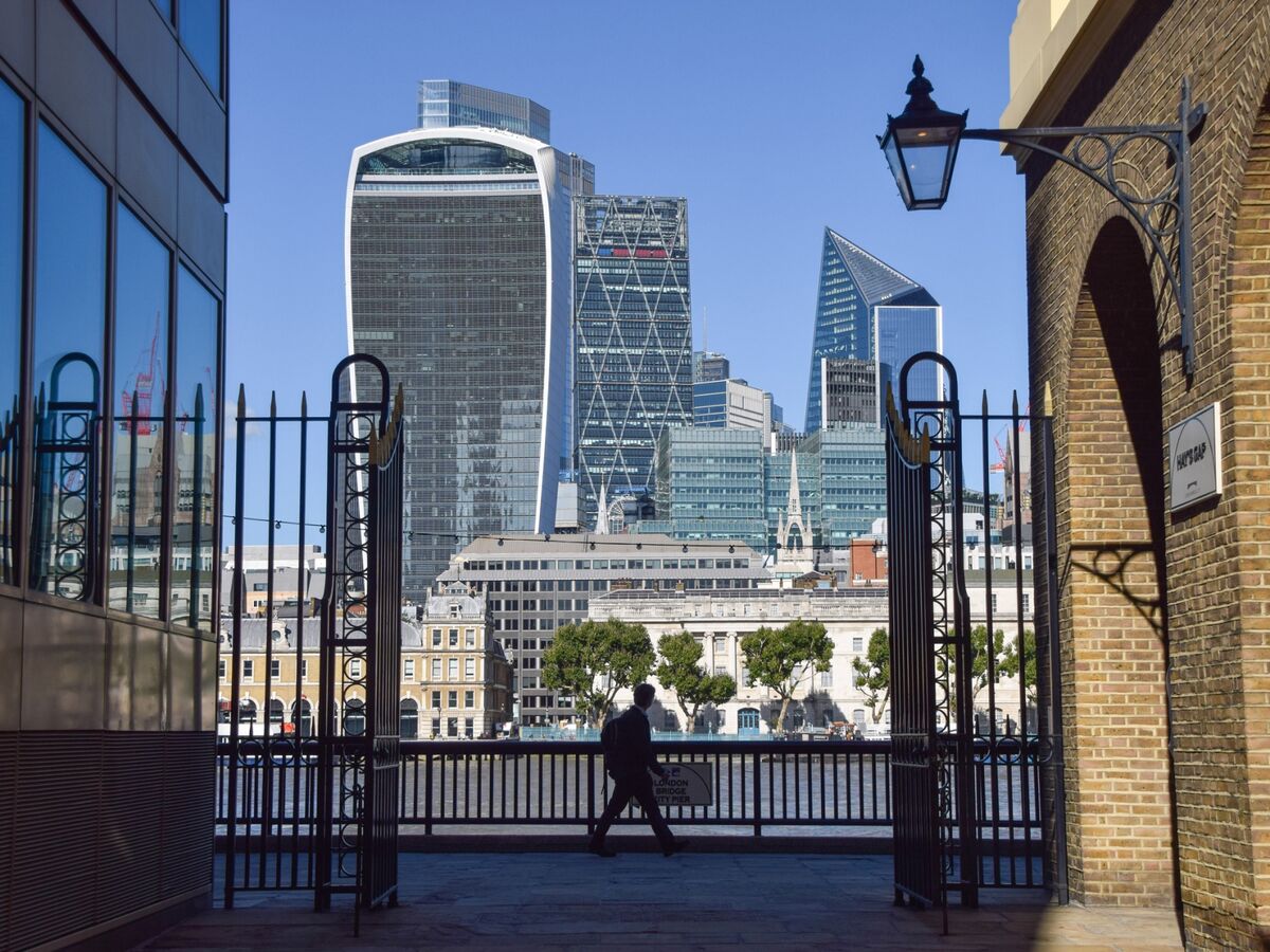 Polen Capital Hires Four From Abrdn as It Expands London Office - Bloomberg