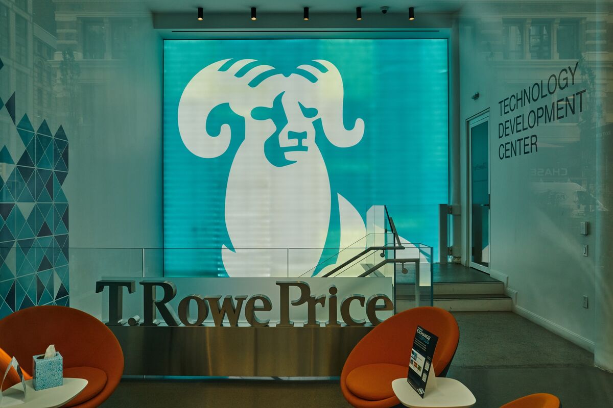 T. Rowe (TROW) Warns Redemptions Will Exceed $26.3 Billion in 4Q ...