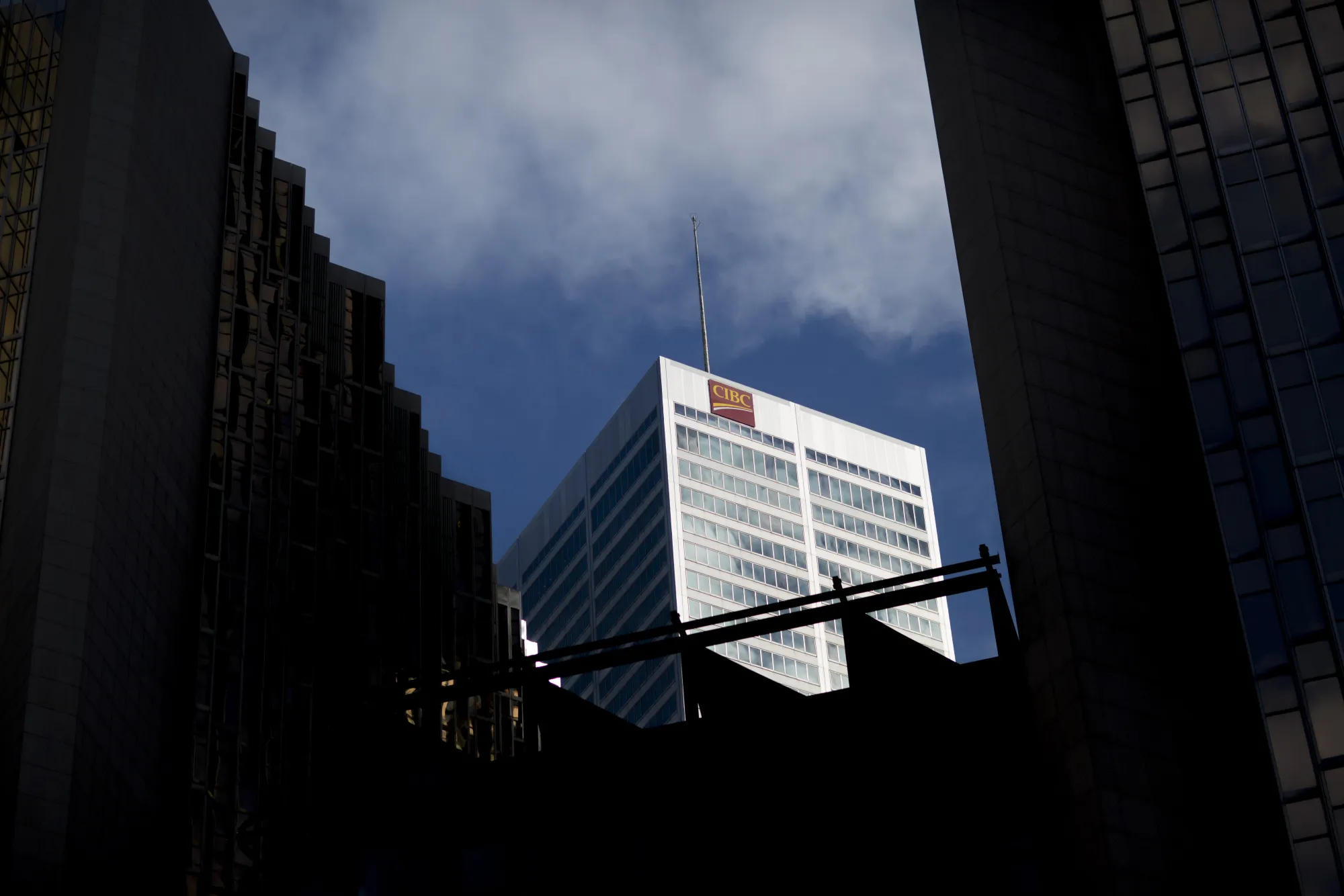 CIBC Buys Loop Capital Stake to Expand Presence in the U.S. - Bloomberg