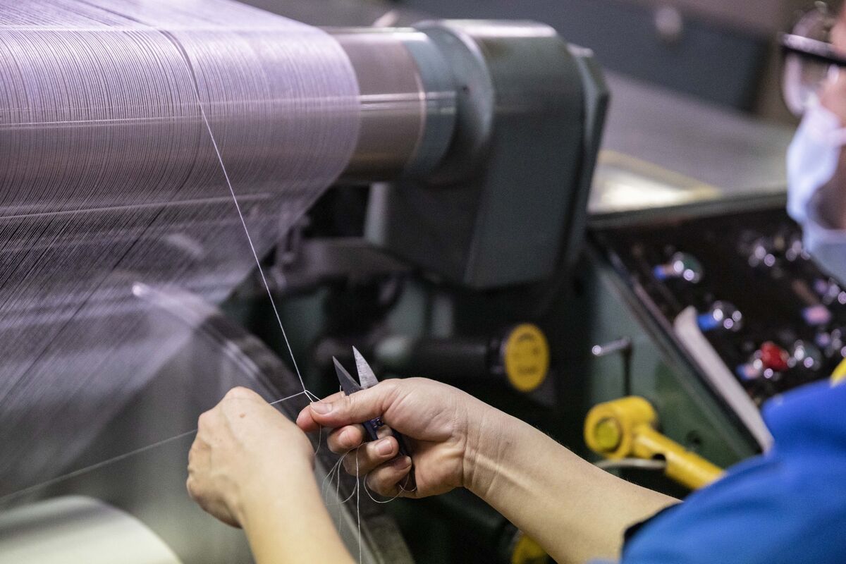 Thailand in Shortage of 500,000 Foreign Workers After Most Covid Bans ...