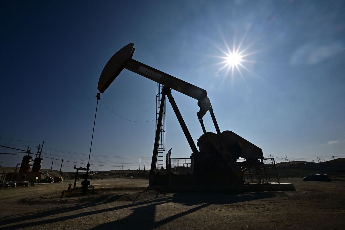 Latest Oil Market News and Analysis for January 24 - Bloomberg