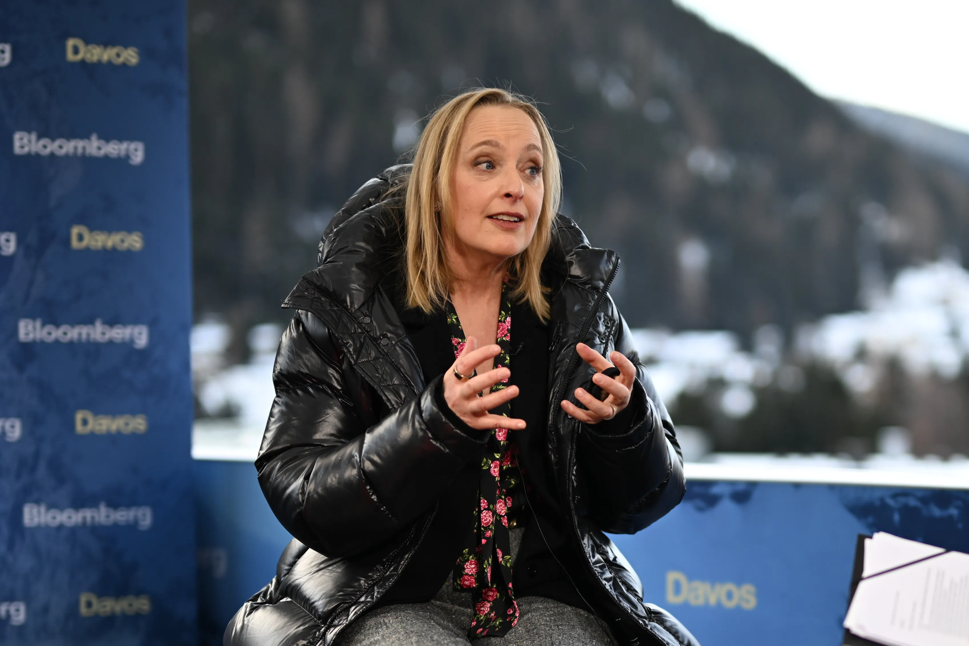 Accenture CEO Says Countries Need Data Centres for Sovereign AI - Bloomberg