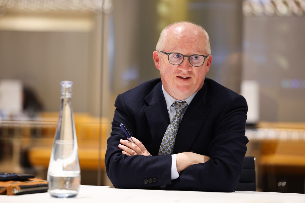 Philip Lane on the Big Problems Facing the Euro-Zone Economy - Bloomberg