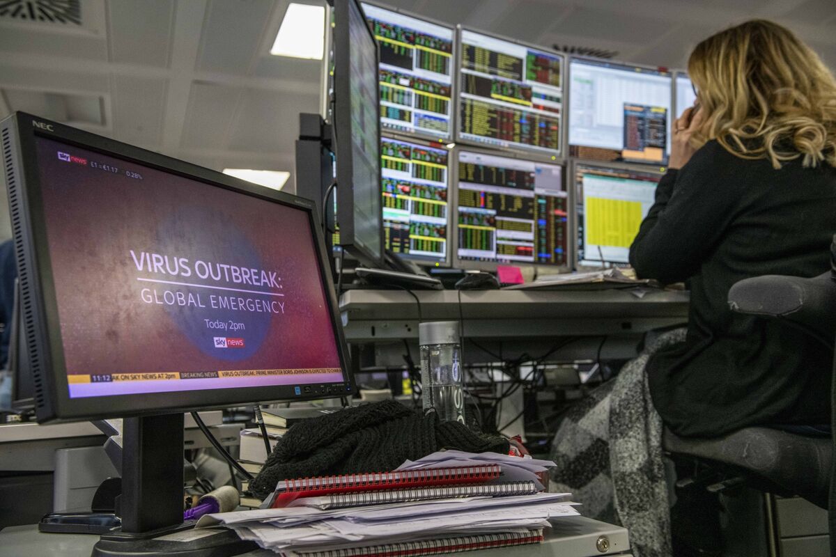 ゼロDTEオプションの熱狂、7.4兆ドル規模のETF市場に波及 - Bloomberg