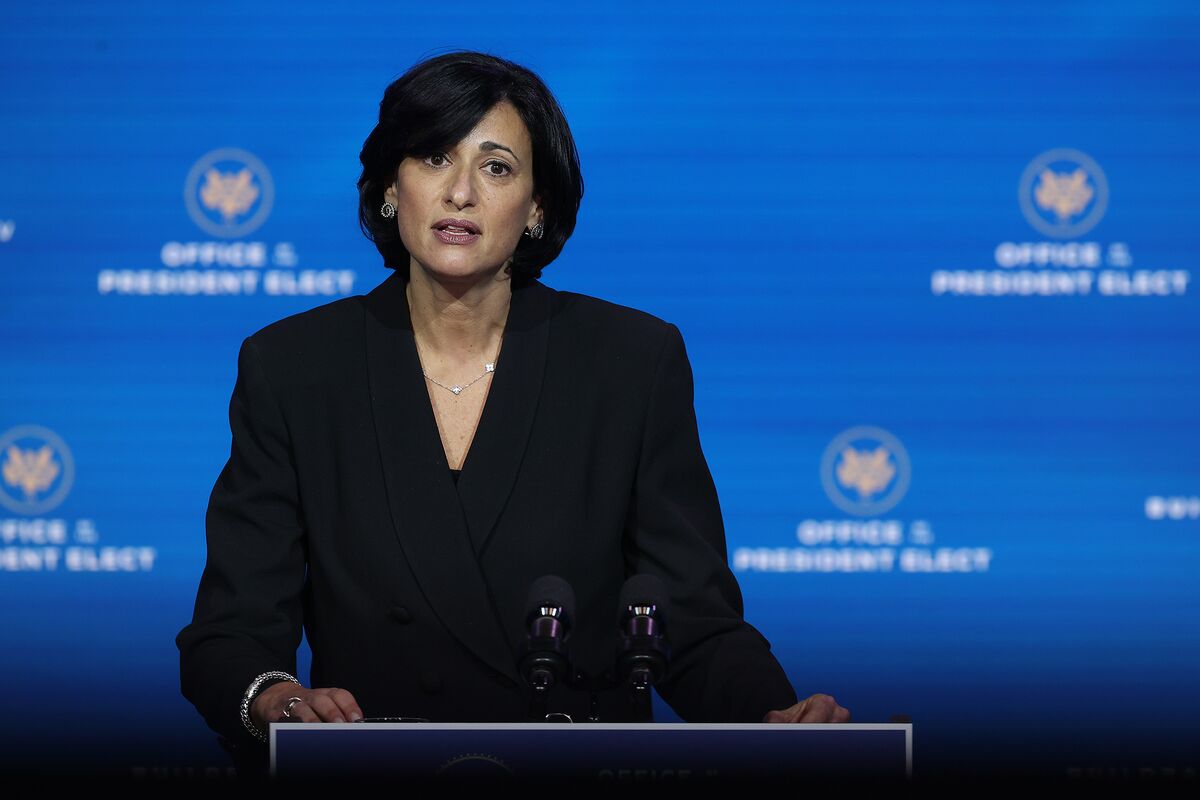 CDC Director Raises Alarm as Cases Rise Again, Variants Spread - Bloomberg