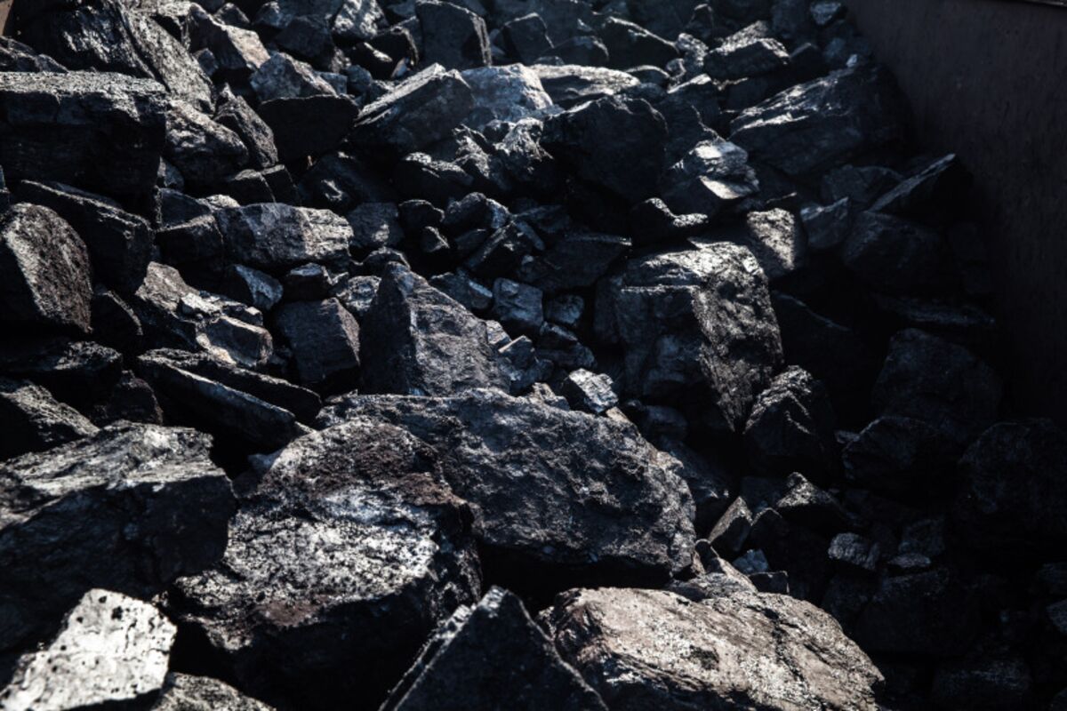 Coal India Posts Record Profit on Demand for Summer Reserves - Bloomberg