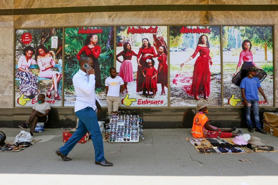 Zimbabwe's political leaders have solution for Harare's collapse; build a new 'cyber-city' for ...