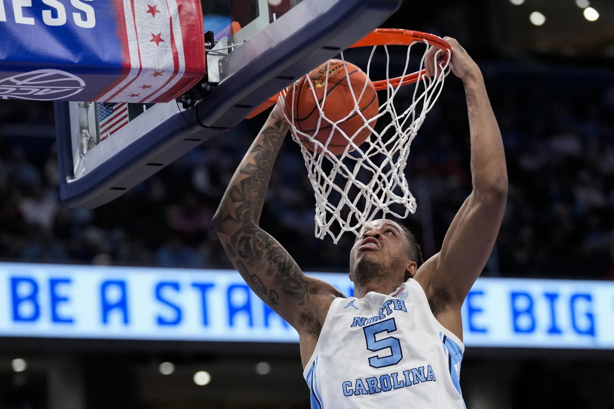 No. 4 UNC dominant in rebounding and routs Florida State 92-67 in ACC ...