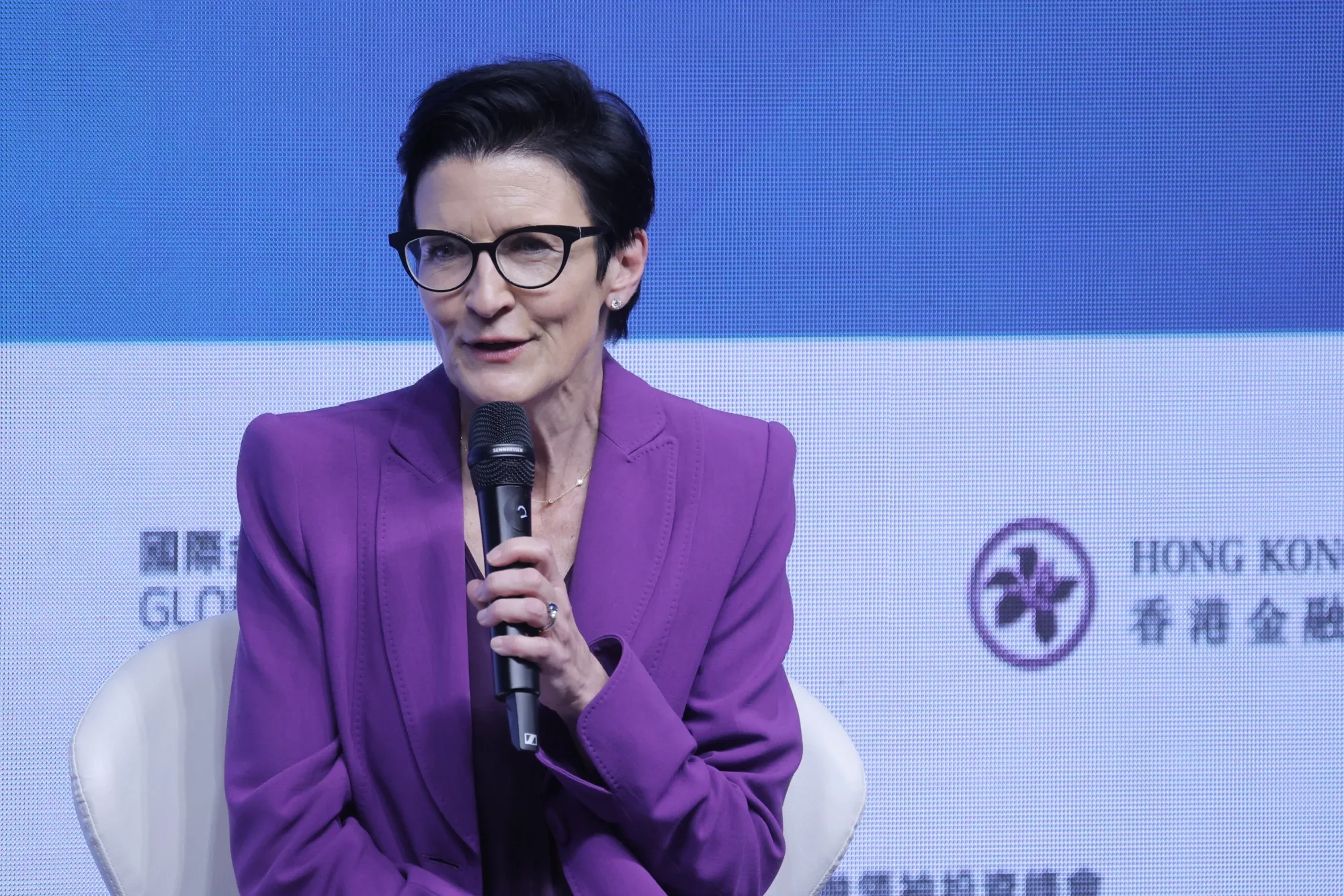 Citi Boosts CEO Jane Fraser’s Pay by a Third to $34.5 Million - Bloomberg