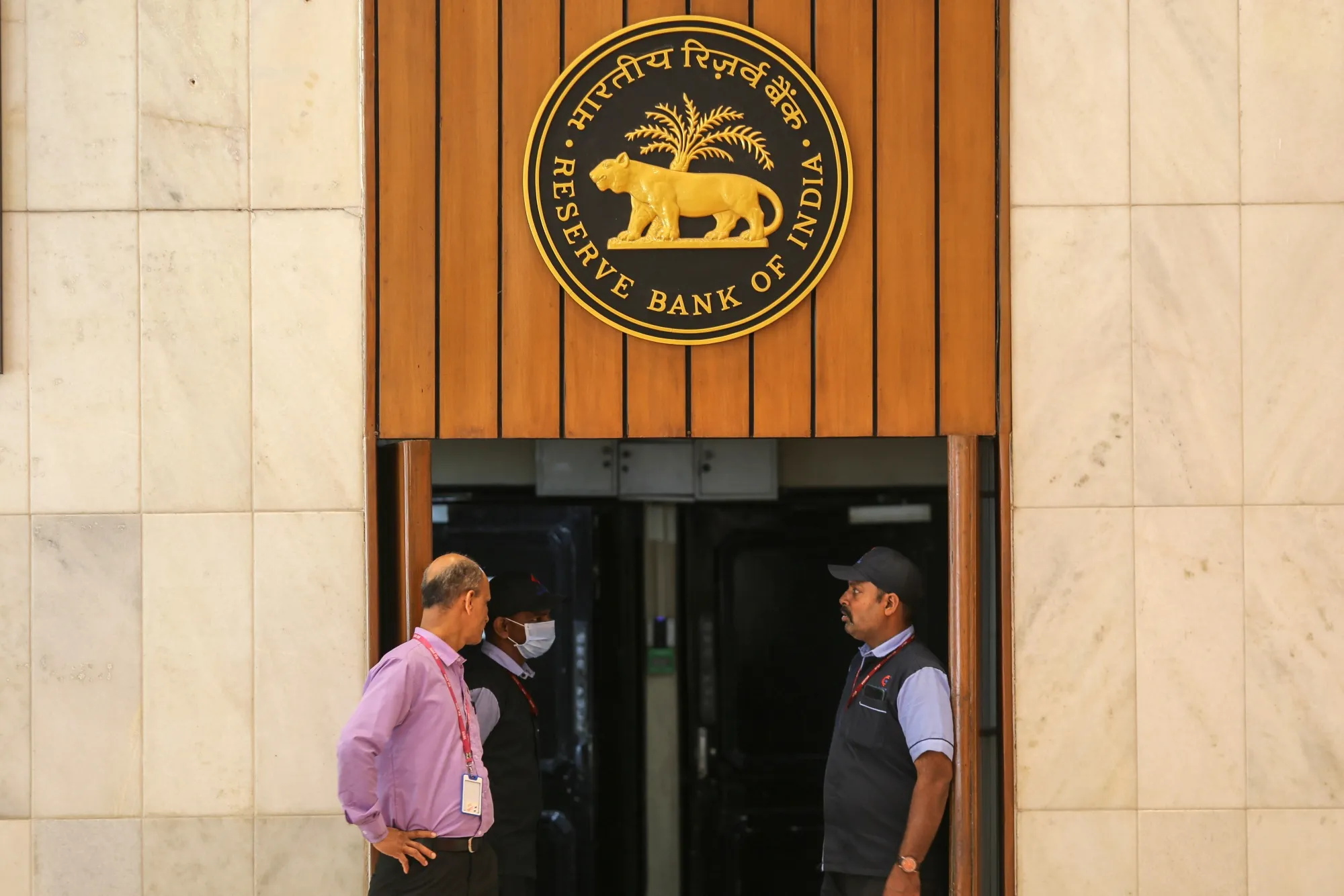 India’s RBI Board Weighs Change to Capital Framework - Bloomberg