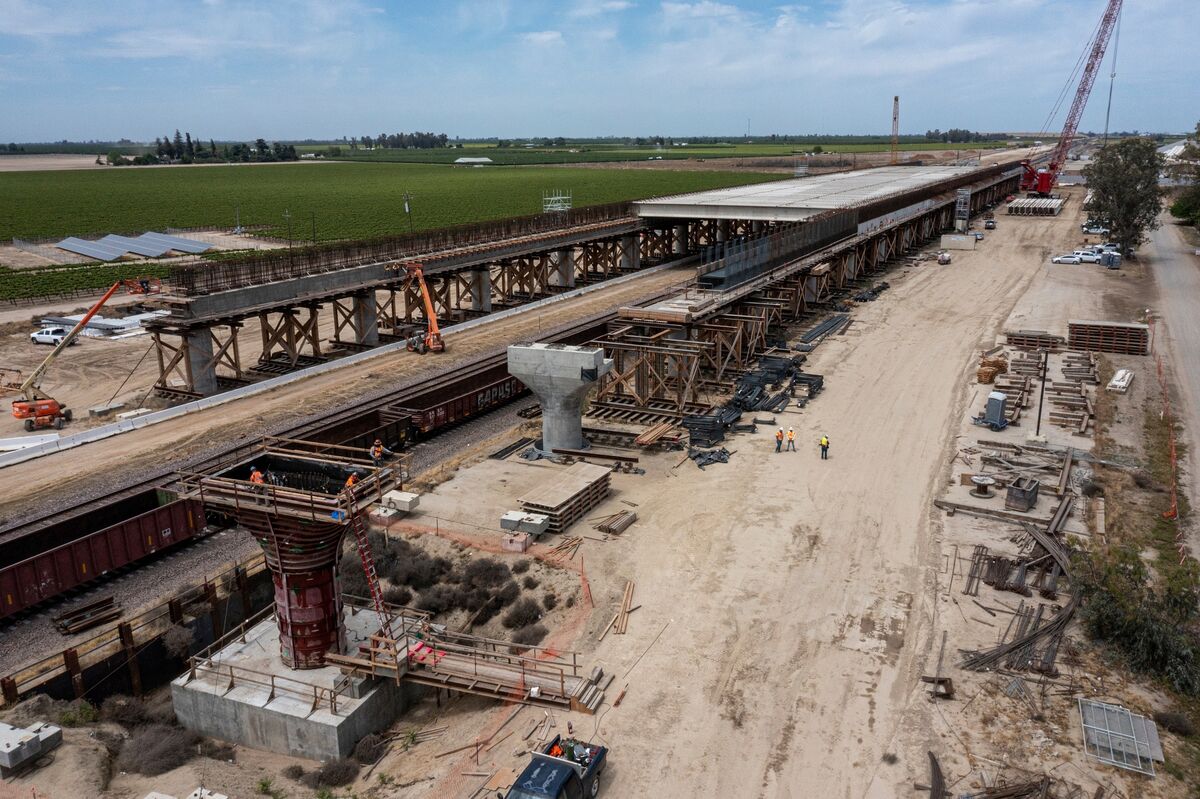 Trump Administration Moves to Cut California High-Speed Rail Funding ...