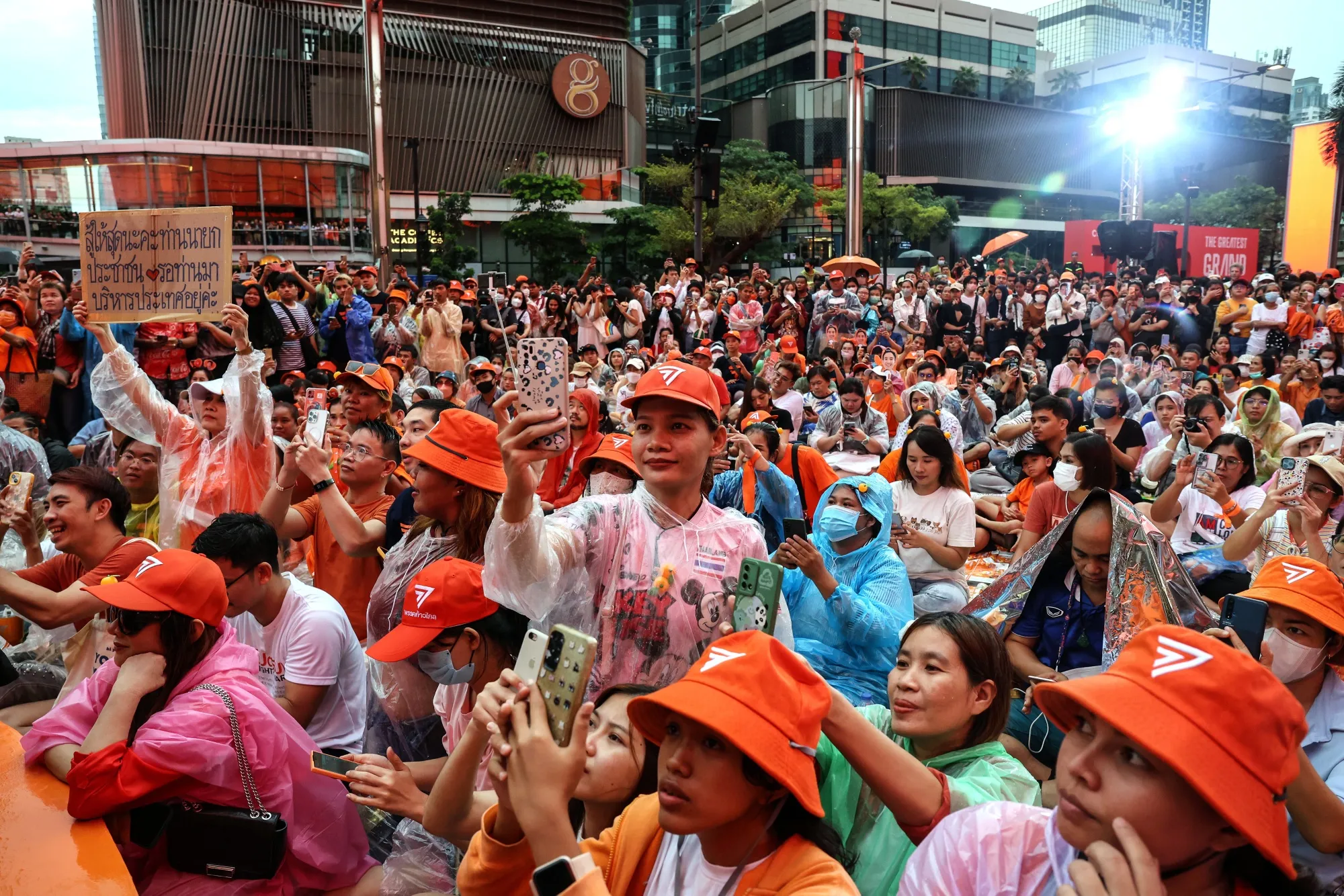 Thai Court to Rule on Top Opposition Party’s Fate Next Month - Bloomberg