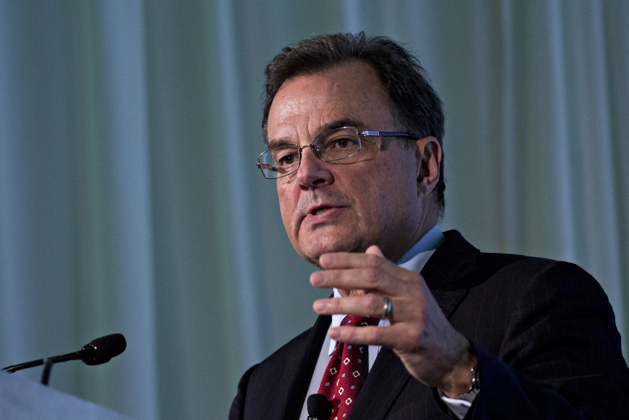 Craig Phillips to Leave U.S. Treasury Department - Bloomberg