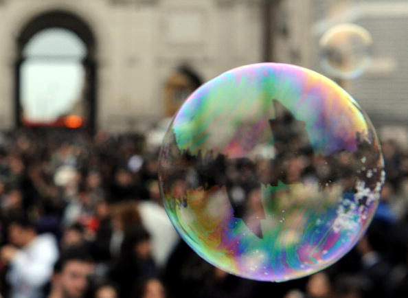 The Psychology Behind China's Stock-Market Bubble - Bloomberg