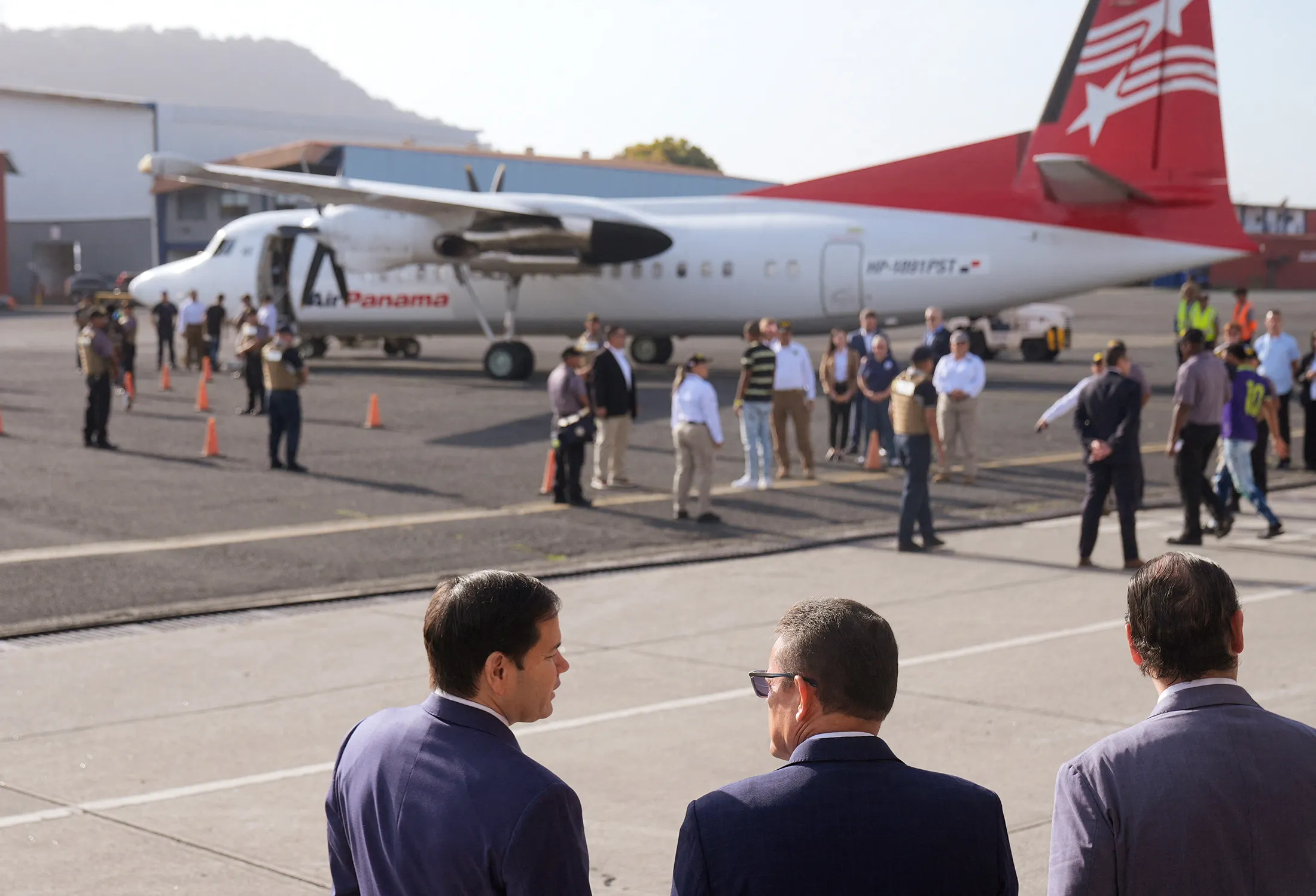 Rubio Watches Panama Deport Colombians to Underscore Trump’s Migration ...