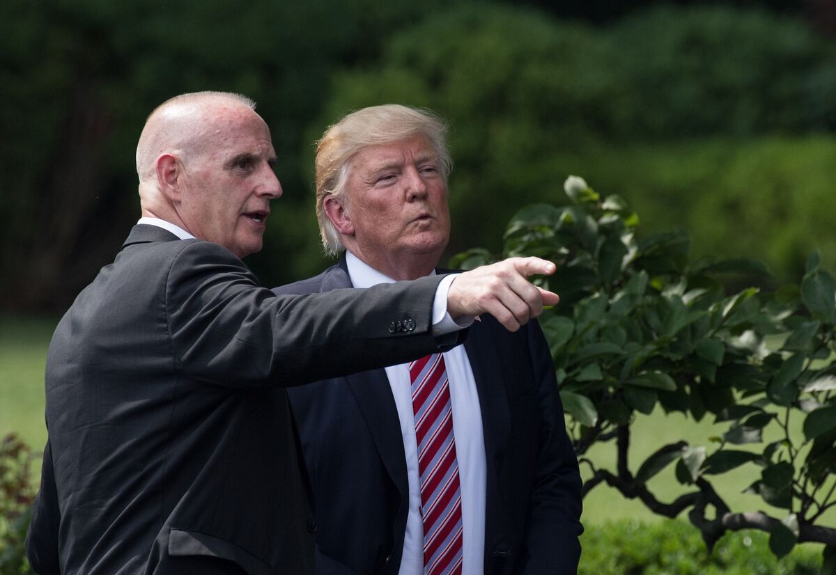 Trump's Longtime Bodyguard Schiller Faces Russia Probe Scrutiny - Bloomberg