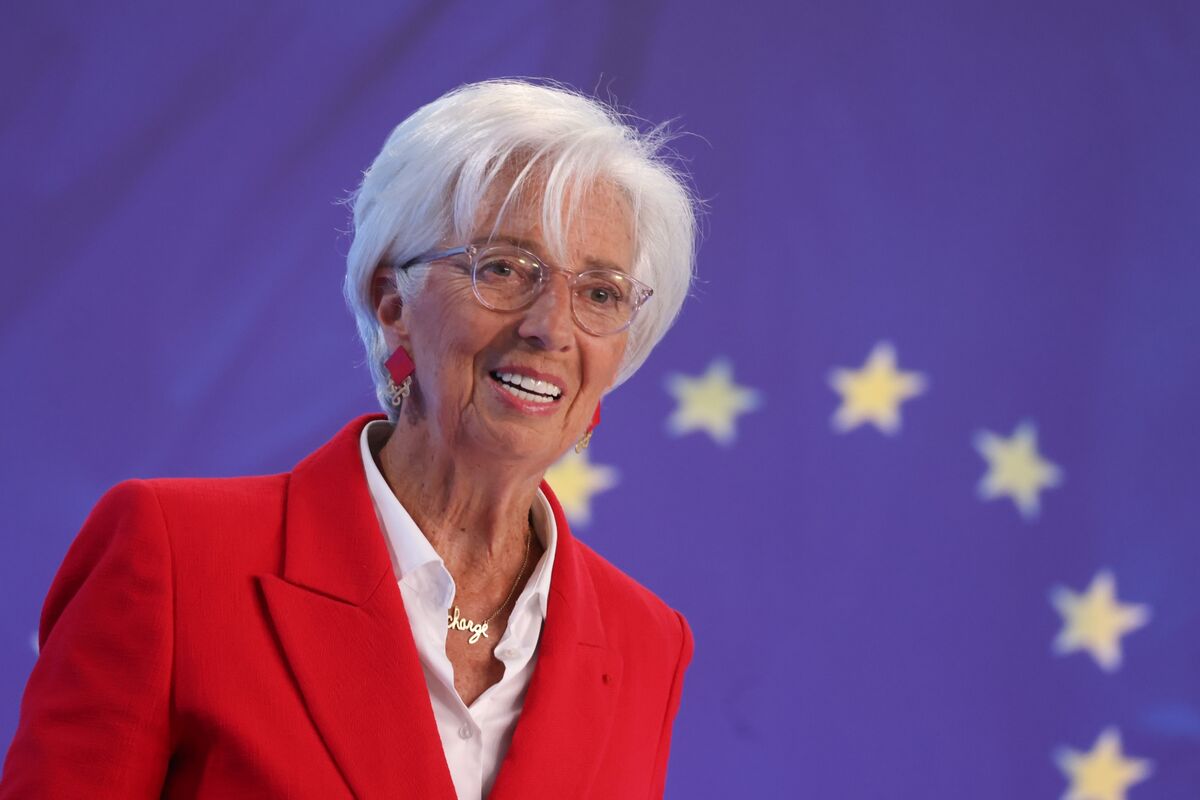 German Bonds Drop With Just One More ECB Cut Expected - Bloomberg