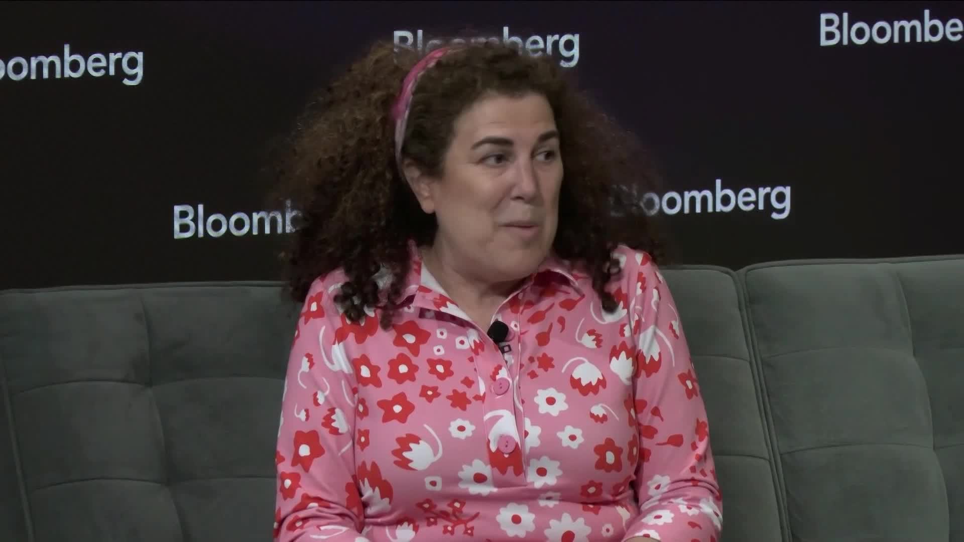 Watch Amex CTO Hilary Packer on AI Strategy - Bloomberg