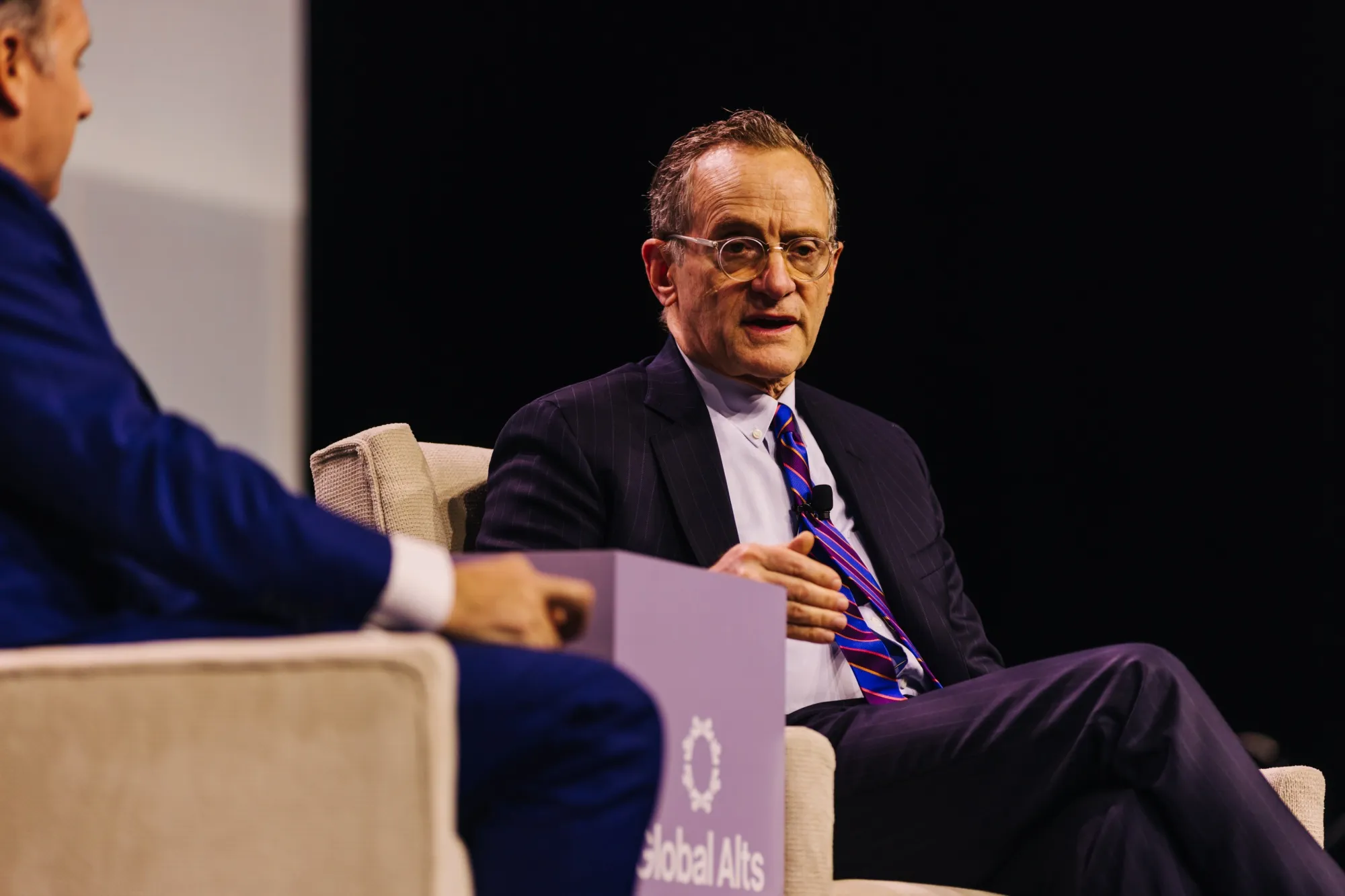 Oaktree’s Howard Marks Says Don’t Expect Low Interest Rate Era to ...
