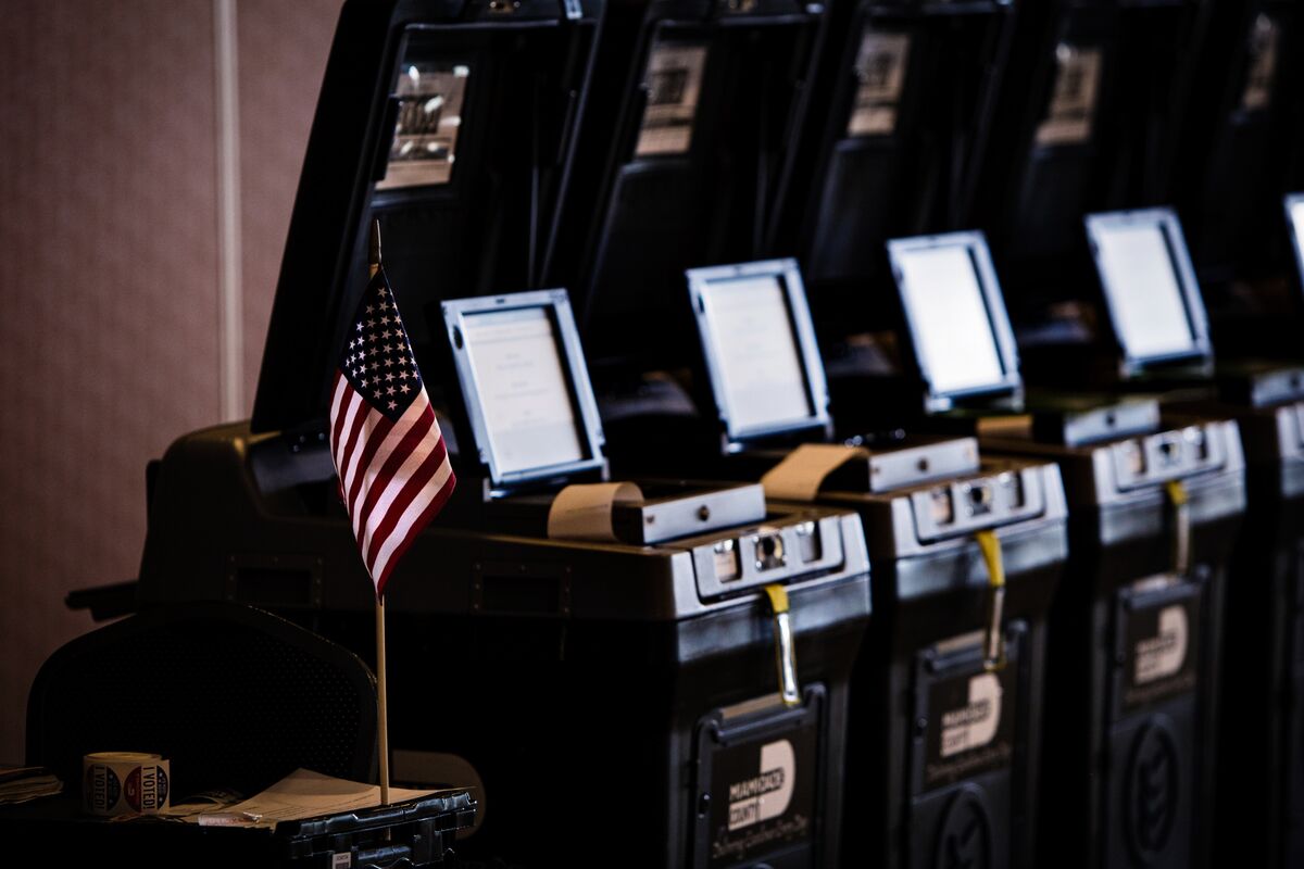 Is Blue Wave Coming? GOP Braces For Democrat Surge in Midterms - Bloomberg