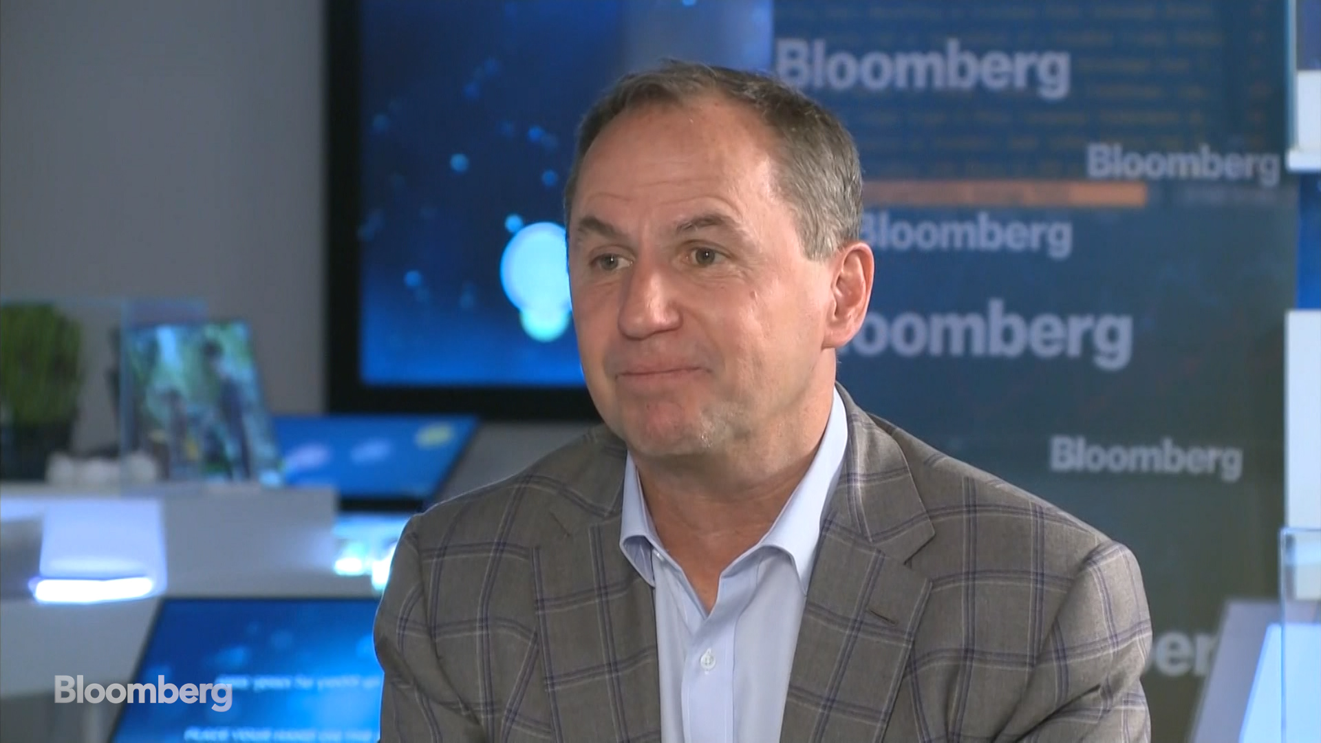 Watch Intel CEO Says He's Impressed By Autonomous Driving Technology - Bloomberg