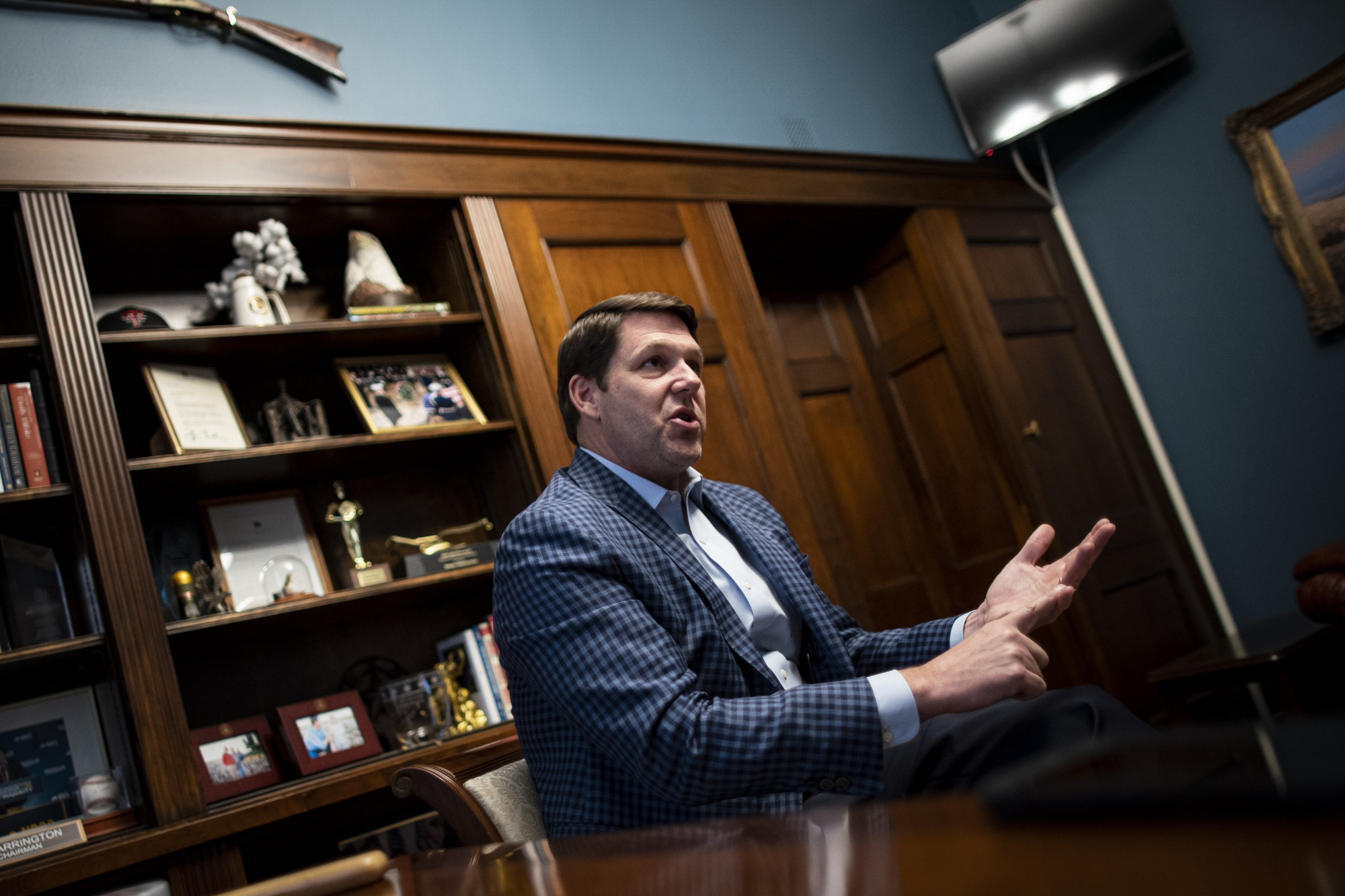 House Republicans Finalizing Offer to Biden on Debt-Ceiling Deal ...