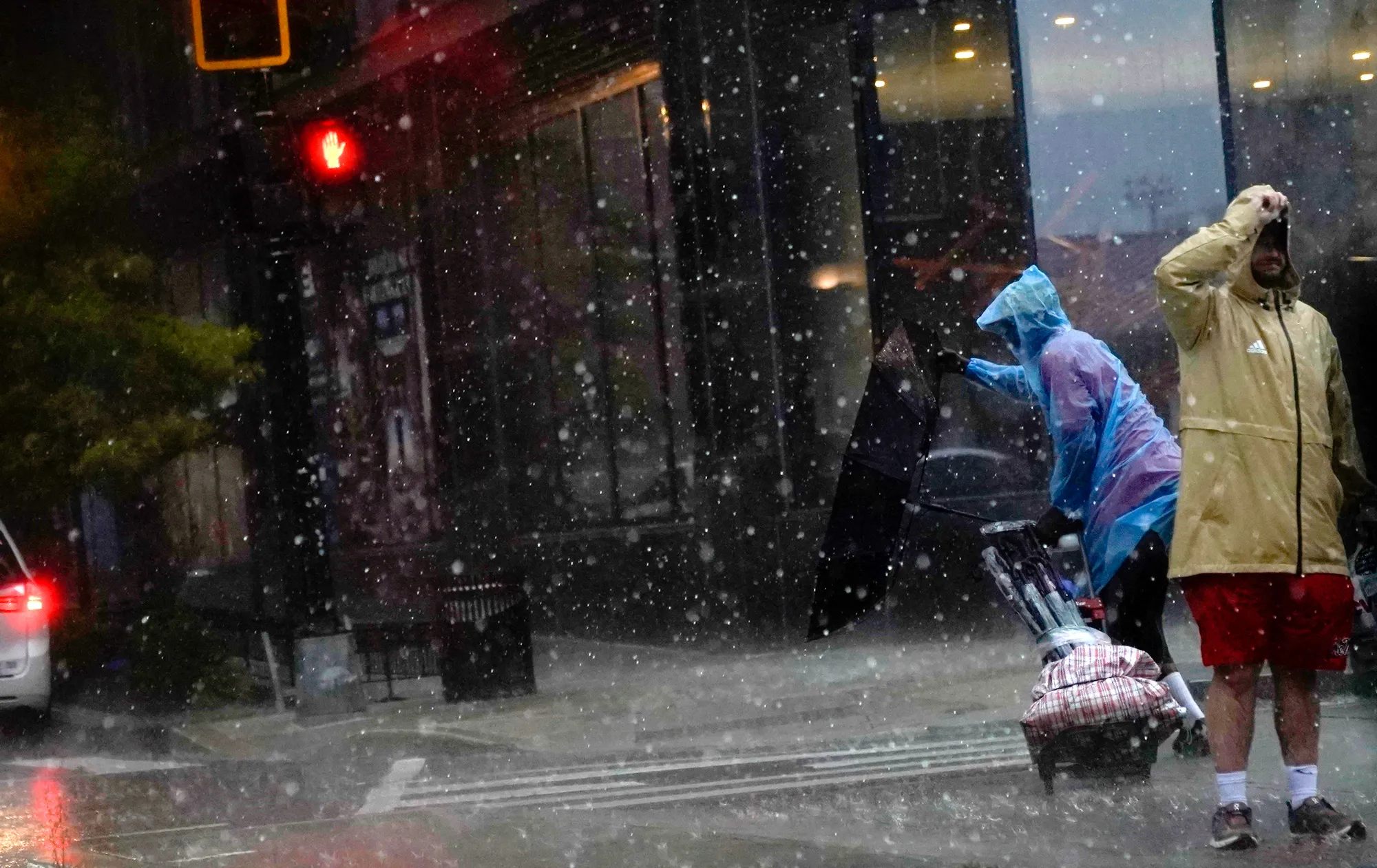 Storms Leave Seven US States With Power Outages: Weather Watch - Bloomberg