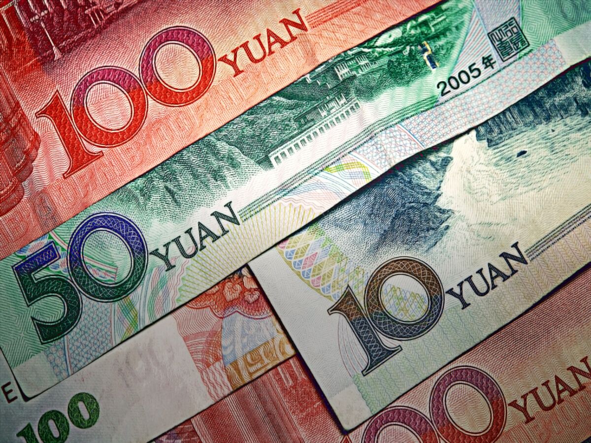 Yuan chino reemplaza al dólar como moneda más negociada en Rusia ...