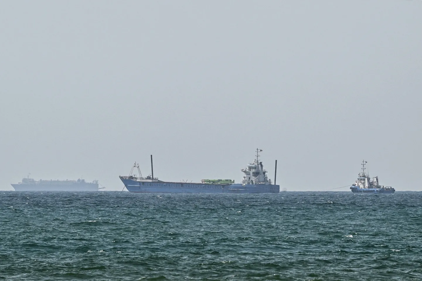 Hormuz Shipping Could Normalize Within Month of Deal, Iran TV Reports ...