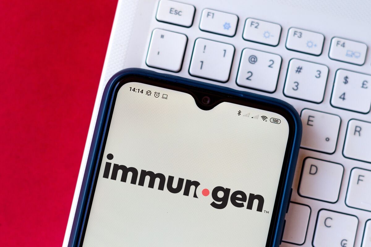 ImmunoGen (IMGN) Stock Climbs on Ovarian Cancer Drug Trial Success ...
