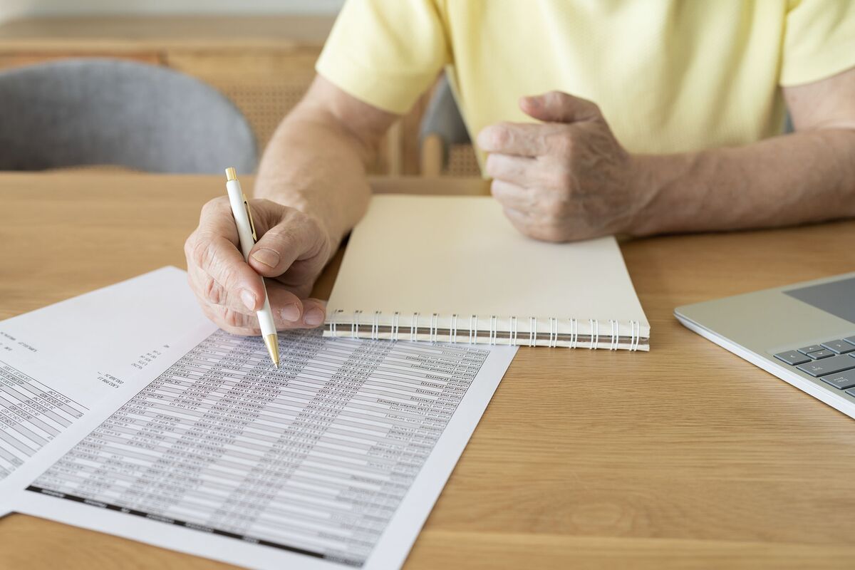 Podcast: How Does the UK Pension Drawdown Work? - Bloomberg